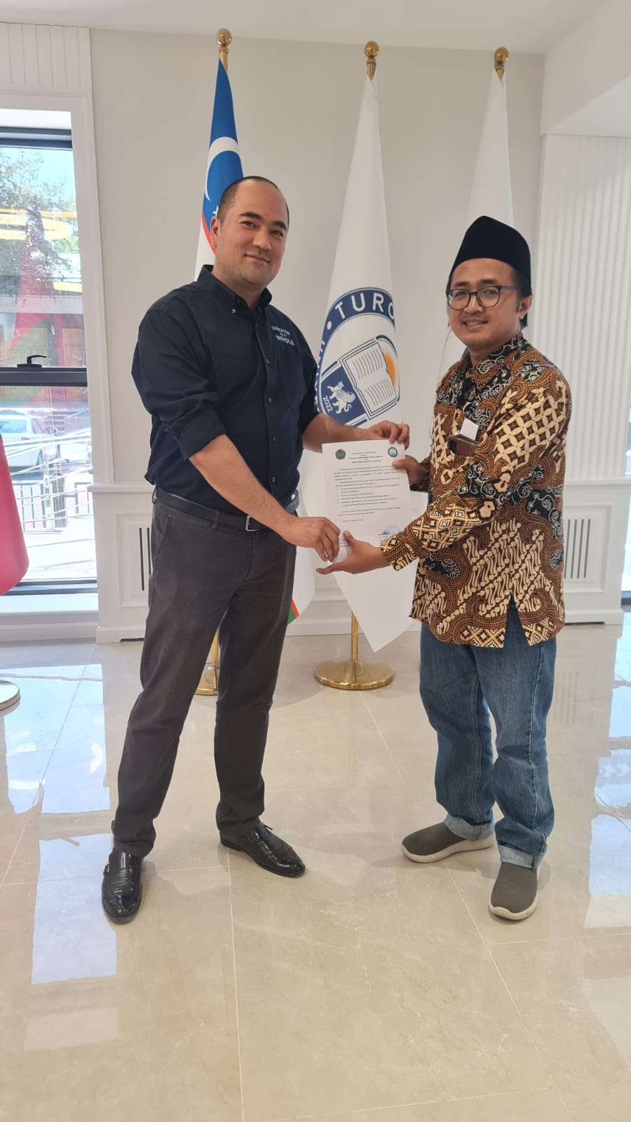 Turon Zarmed University Bergabung dengan Jaringan Silkroad Research ...